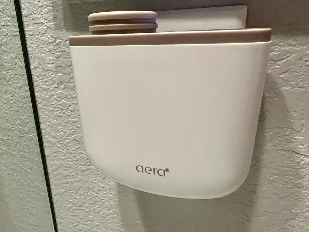 Aera Mini Review: Does The Mini Version Pack A Decent Punch?