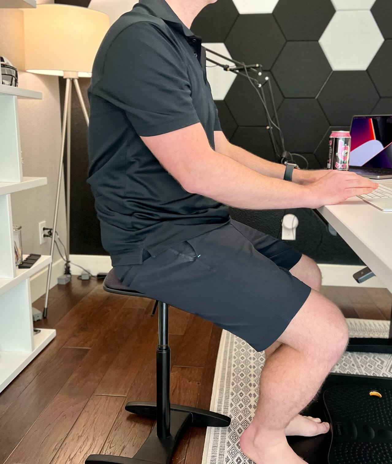 The Best Standing Desk Balance Board (2023 Edition)